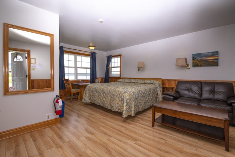 Suite - Ocean View Motel and Chalets